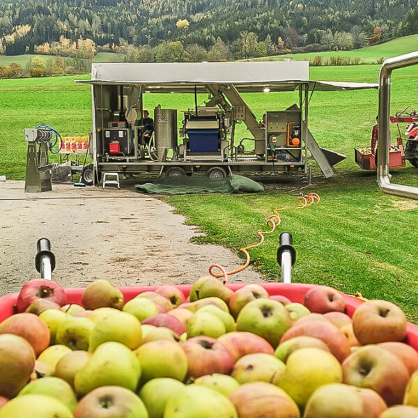 OBST waschen - der erste Schritt zum eigenen Saft